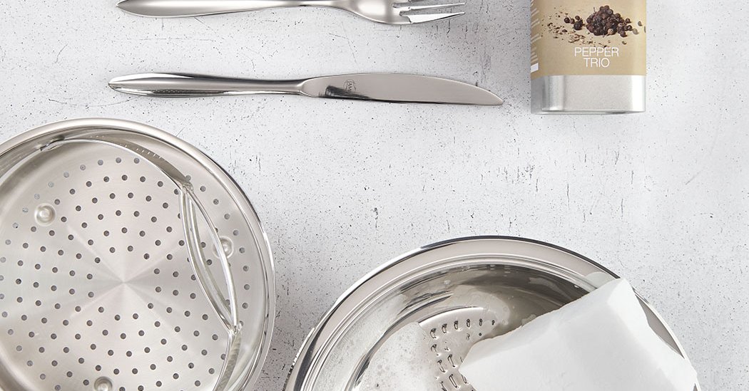 Kitchen accessories: Knife sets, bowls & more | AMC - AMC